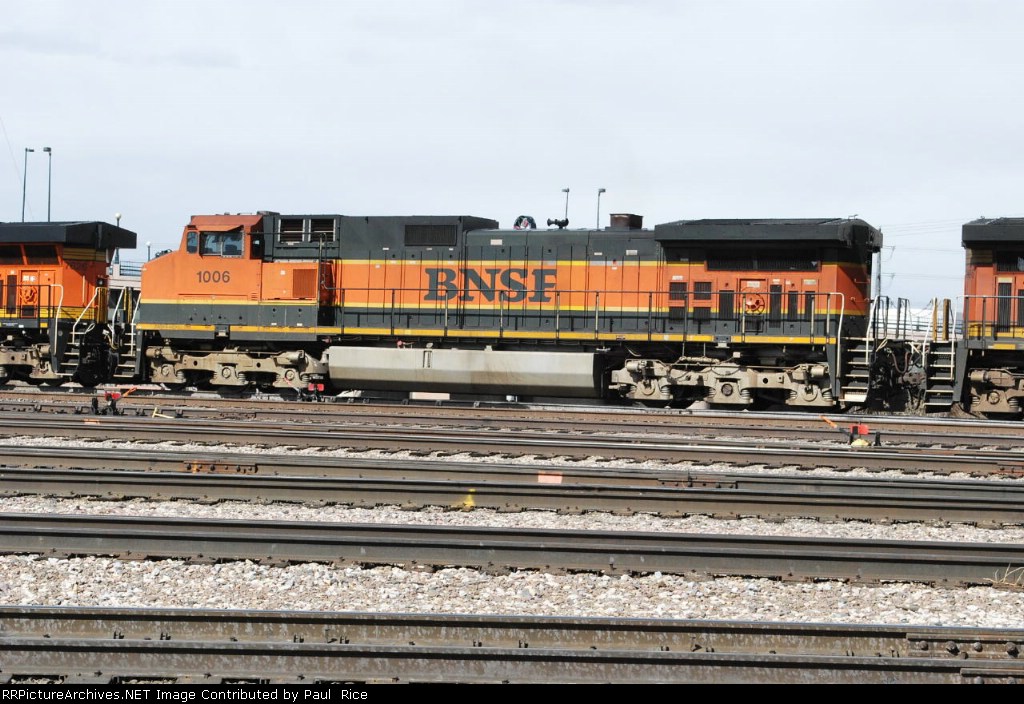 BNSF 1006